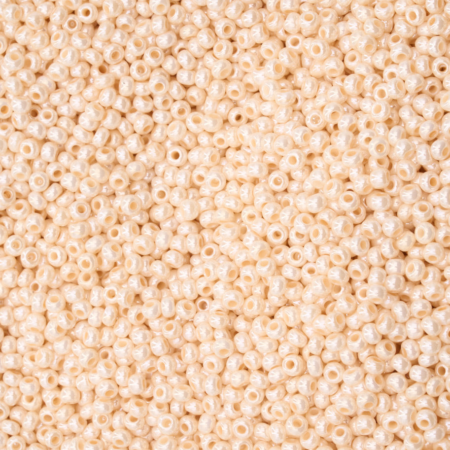 Mostacilla Checa #8 / Beige Oscuro Perlado / 46112 – Santorini Bisutería